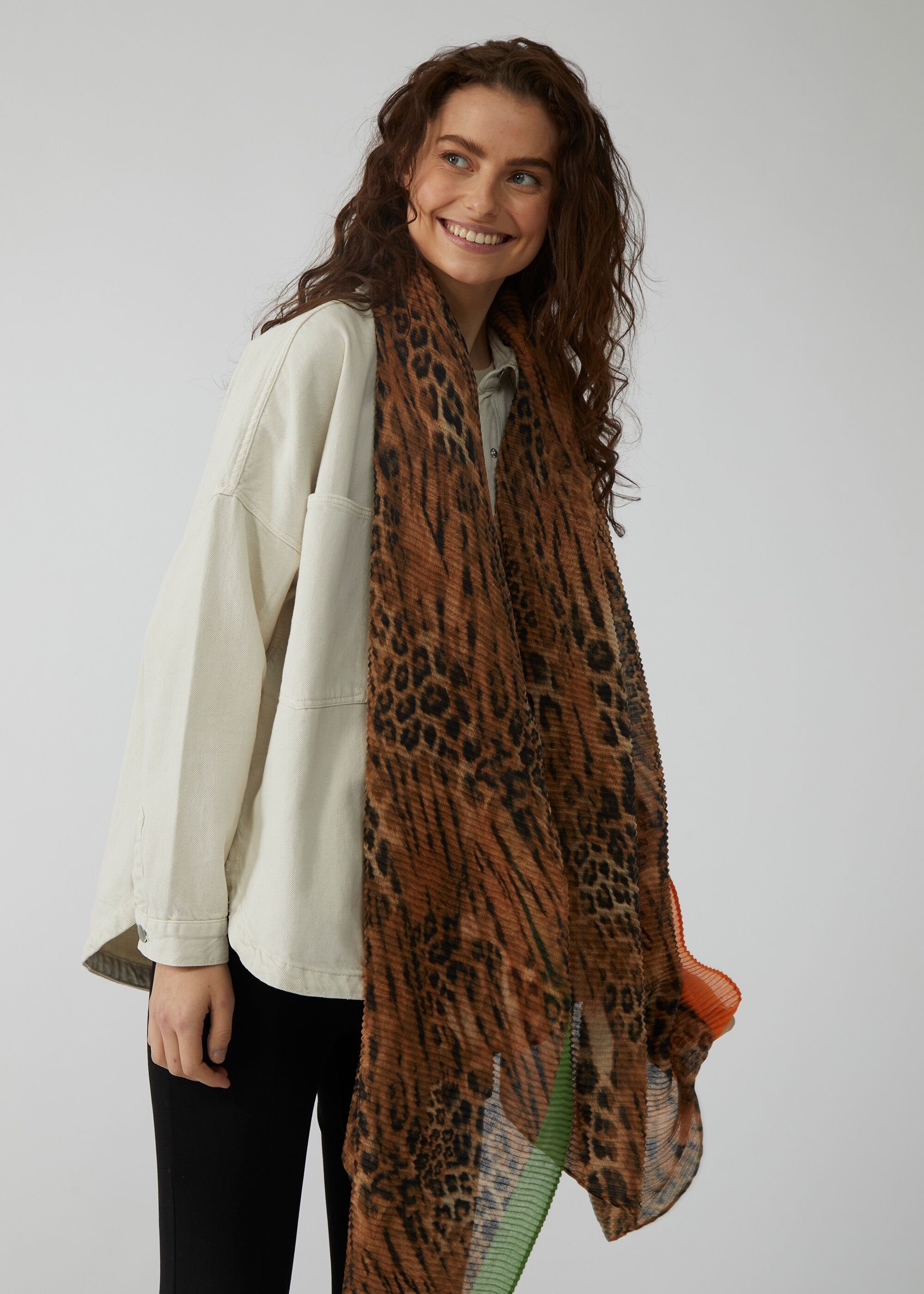 Codello Modeschal Happy Folk Mit Leo Print